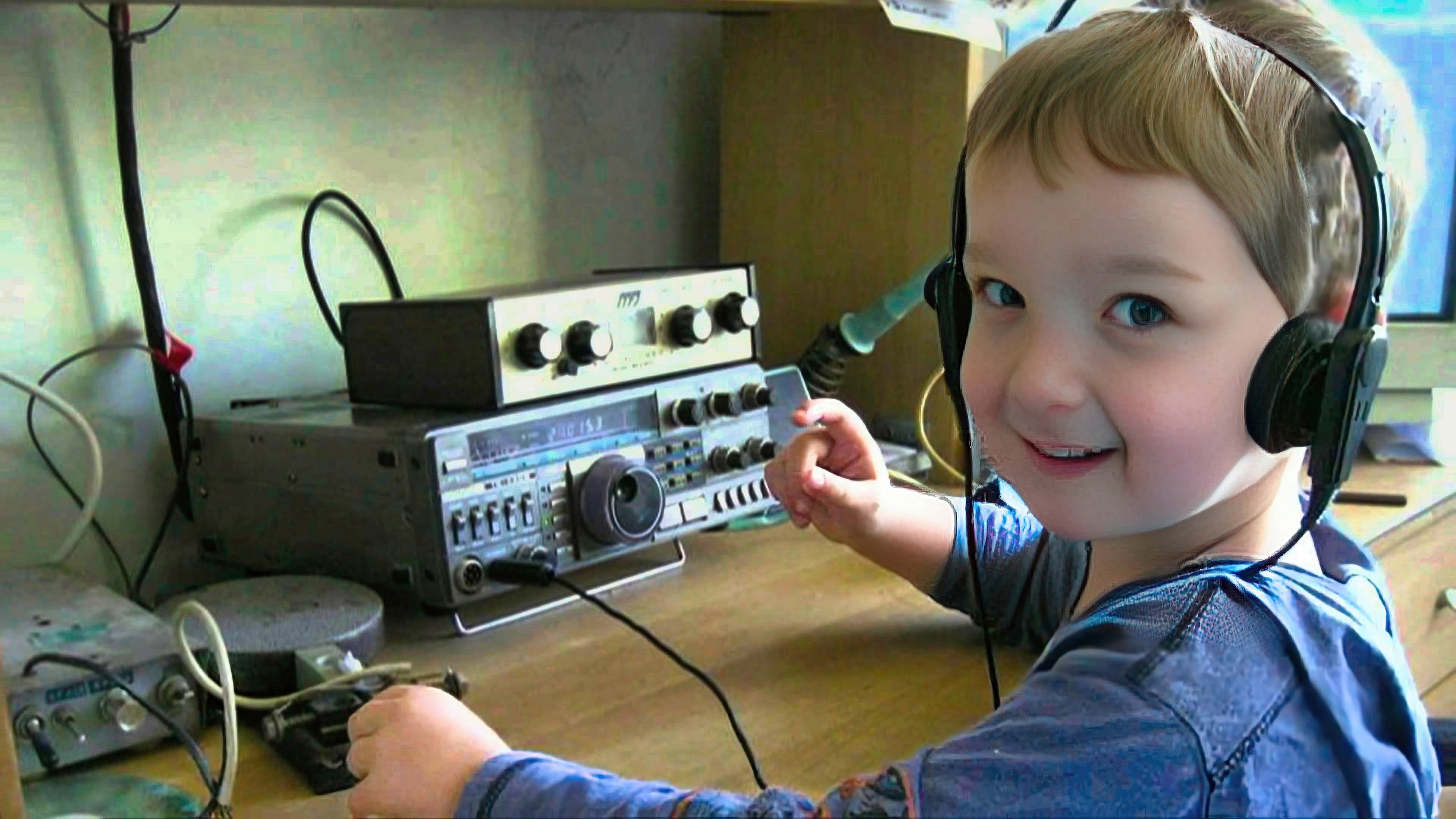 A Powerful Tool for Homeschooling: Ham Radio – PreppComm
